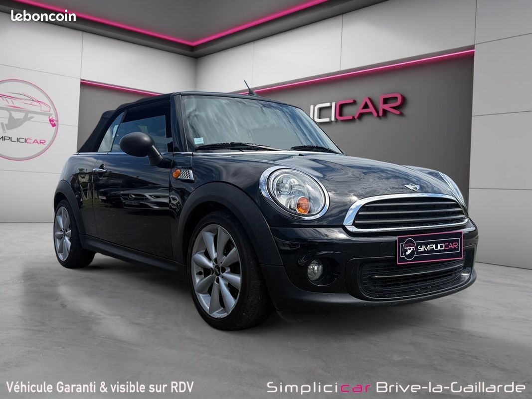 MINI (R57) Cabriolet LCI On 1.6 i 16V 98 cv - Voitures