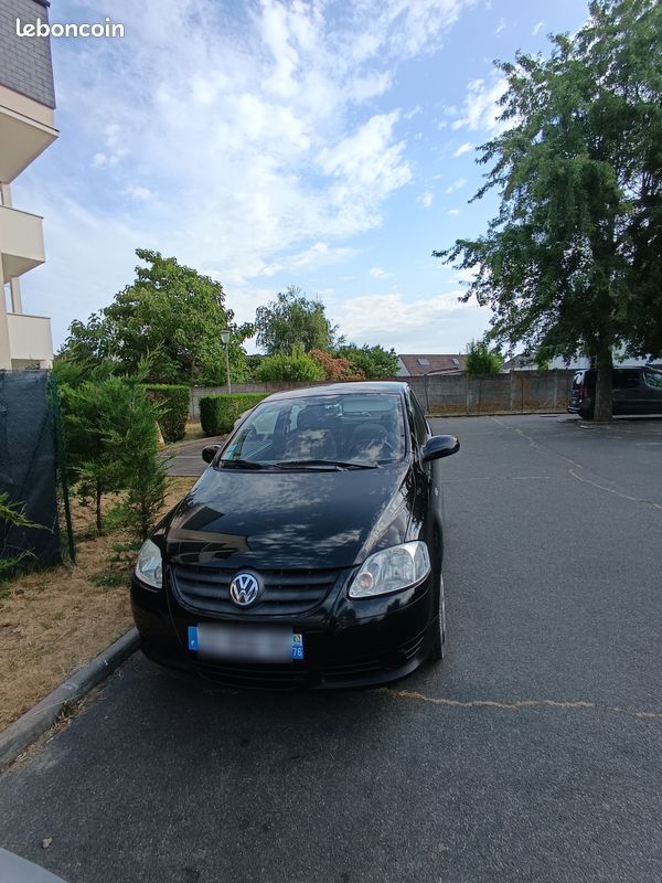 Volkswagen Fox 2005 - Voitures