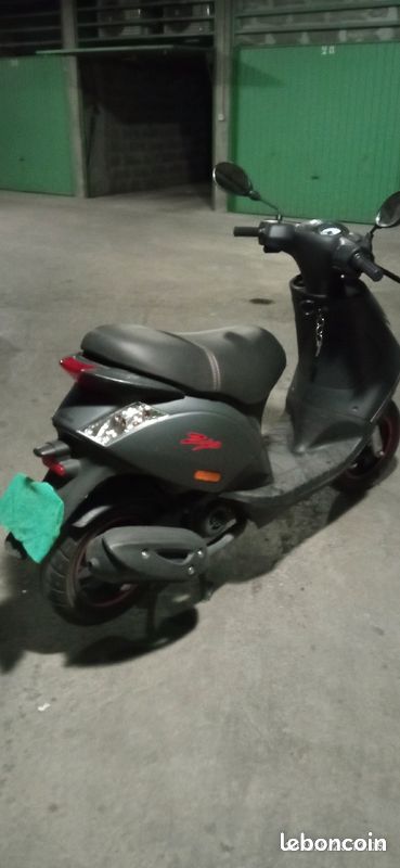Piaggio zip 50cc 4t injection - Motos