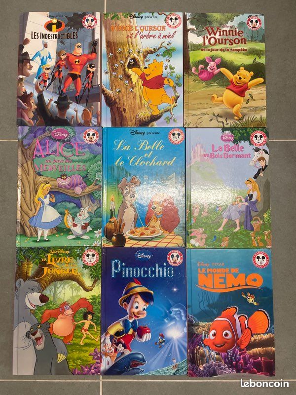 9 livres Disney Grands classiques - Livres