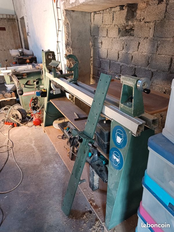 Tour à bois Kity 667 - Bricolage