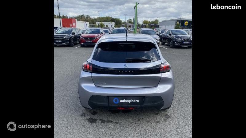 Peugeot 208 e-208 136ch Style - Voitures