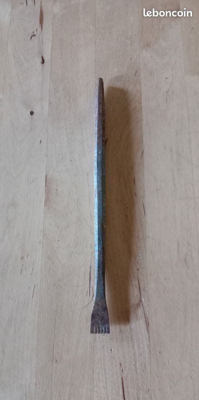 Ancien burin fin - Bricolage