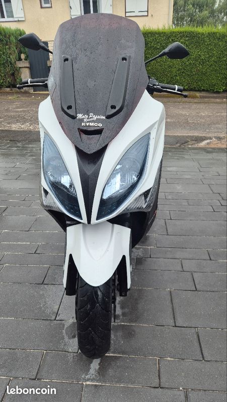 Kymco 500 Xciting RI ABS 2011 - Motos