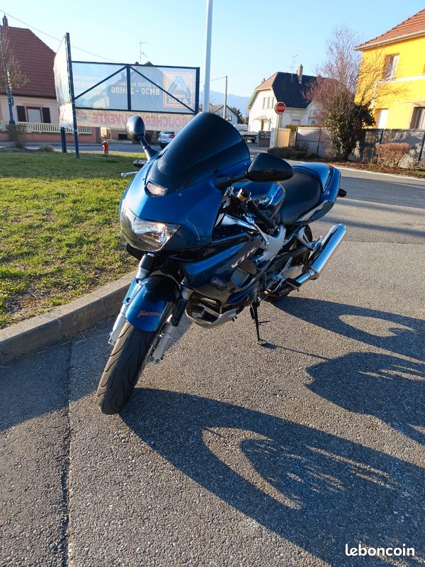 Vtr fierstorm - Motos