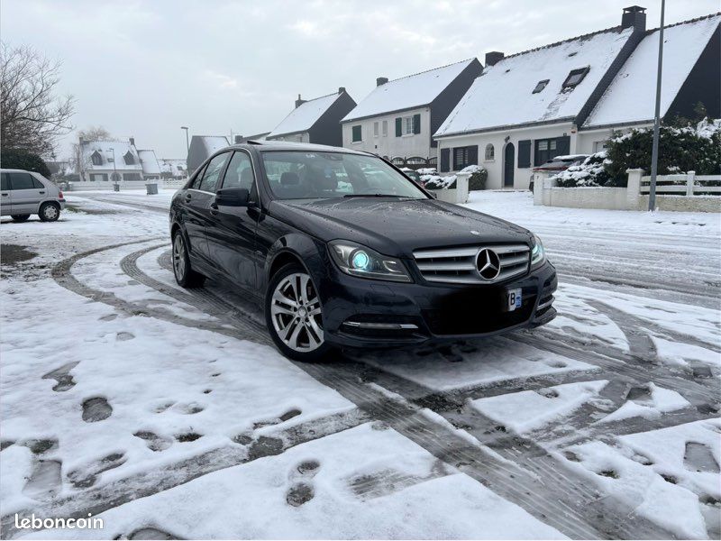 Mercedes-Benz W204 Classe c 220 cdi Avant-Garde 7G-Tronic CT OK - Voitures