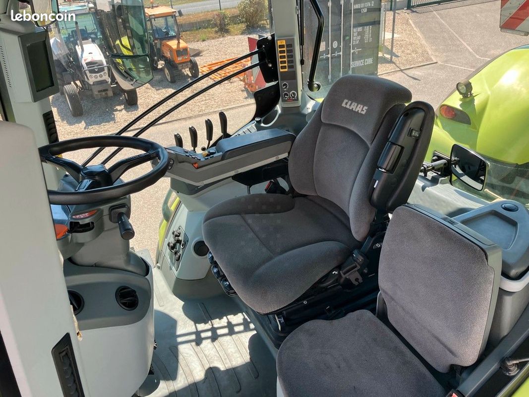 Claas AXION 800 CIS - Tracteurs