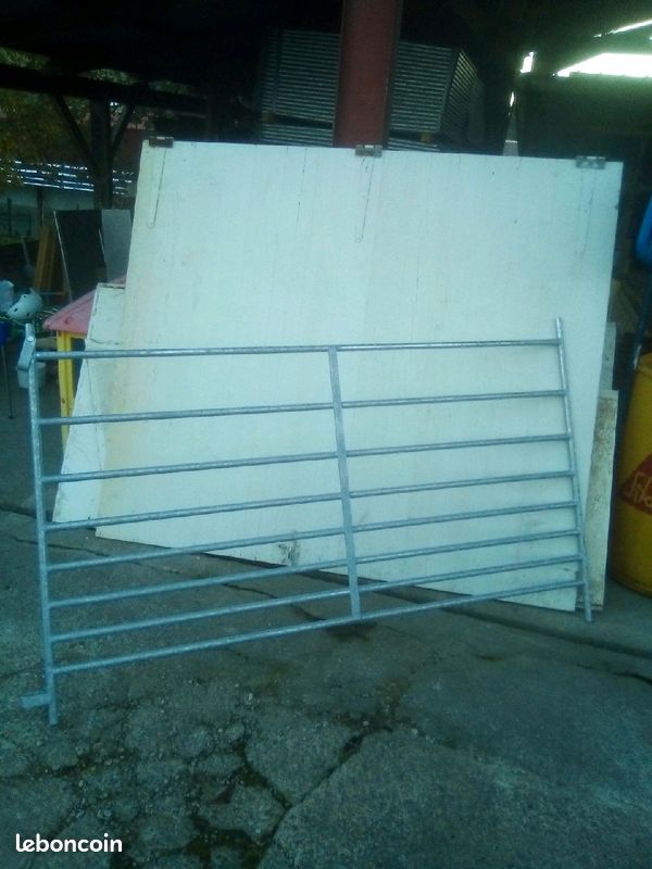 Claie bergerie - Matériel agricole