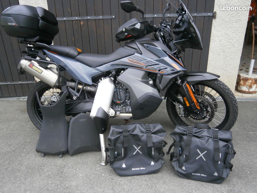 KTM 890 Adventure full options - Motos