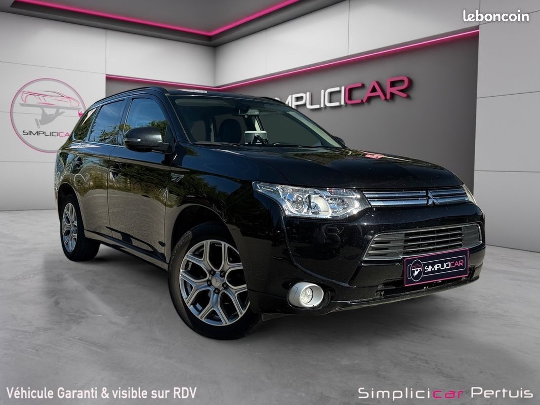 Mitsubishi outlander 2.0l 4WD PHEV instyle hybride rechargeable mode ...