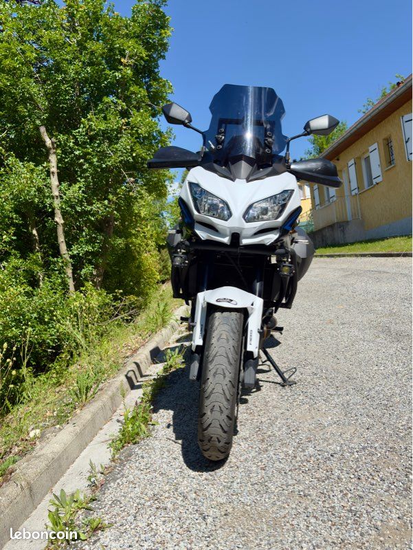 Kawasaki versys 650 2021 - Motos