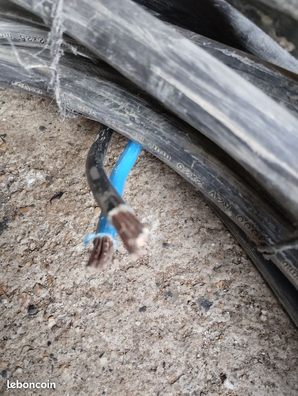 Câble RO2V 2 x 25 mm2 - BTP - Chantier gros-oeuvre