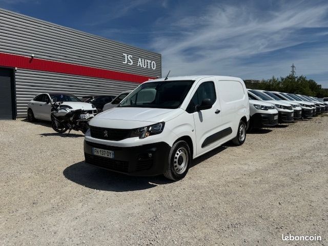 Peugeot PARTNER LONG BLUEHDI 100 CH ASPHALT TOUTES OPTIONS 3 PLACES ...