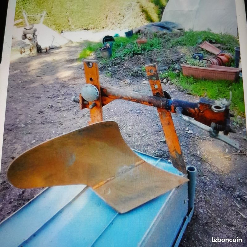 Charrue - Matériel agricole