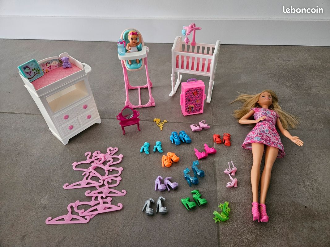 Barbie et son bébé - Jeux & Jouets