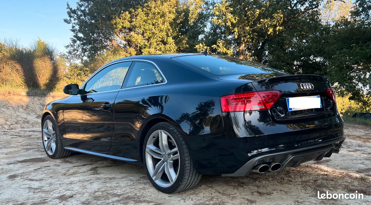 Audi S5 3.0 TFSI - Voitures