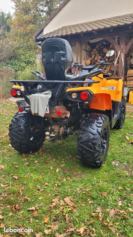 Can Am 570 xt - quad Outlander - Motos