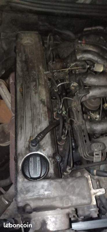 Mercedes w124 300D break à restaurer - Voitures