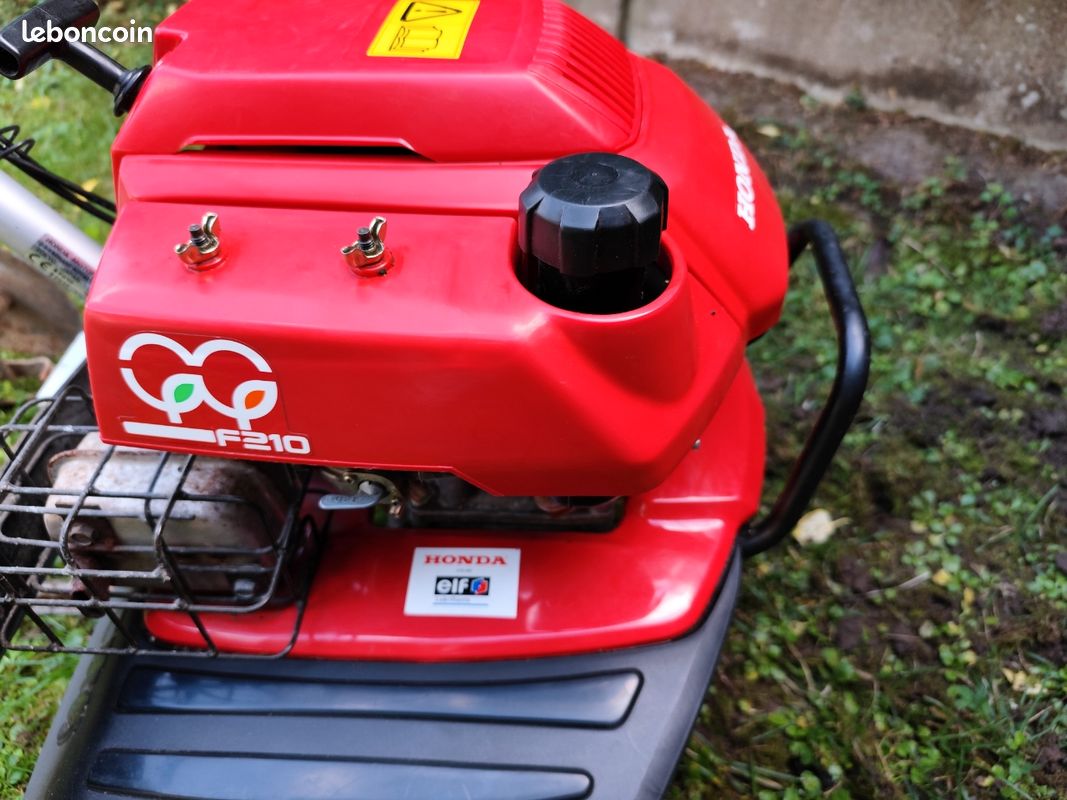 Motobineuse honda F210 - Bricolage