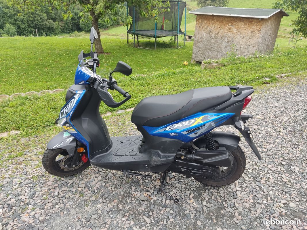 Scooter Sym Crox 50CC - Motos