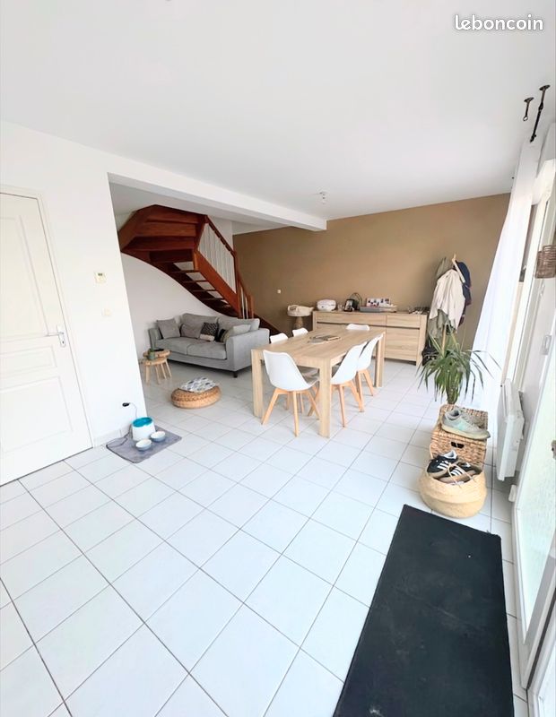 Appartement T3 proche Mayenne - Locations