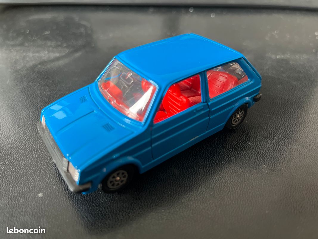 corgi mini metro