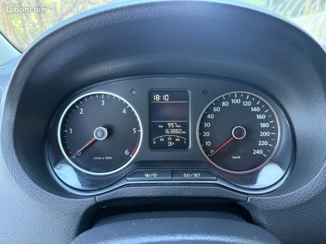 Volkswagen polo v 1.6 tdi 90 fap confortline bluemotion 5p - Voitures