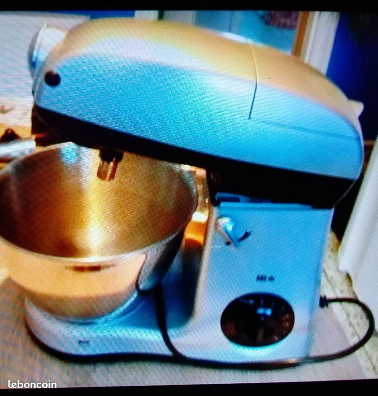 Robot multifonction neuf - Électroménager