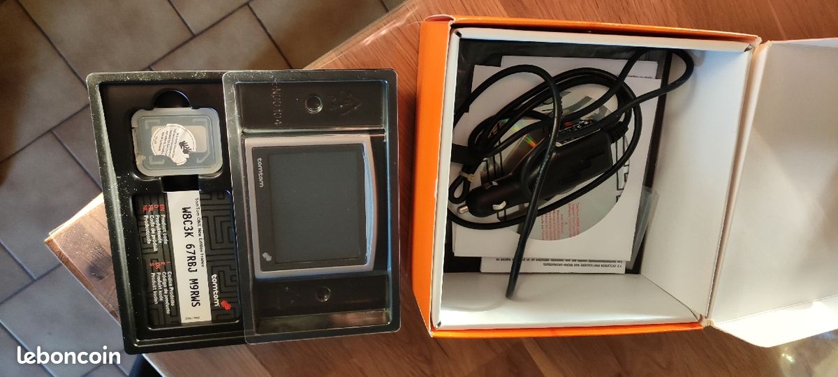 Gps tomtom one v2 - Équipement auto