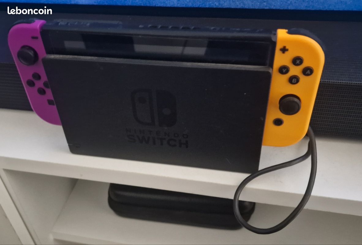 Nintendo switch V1 - Consoles