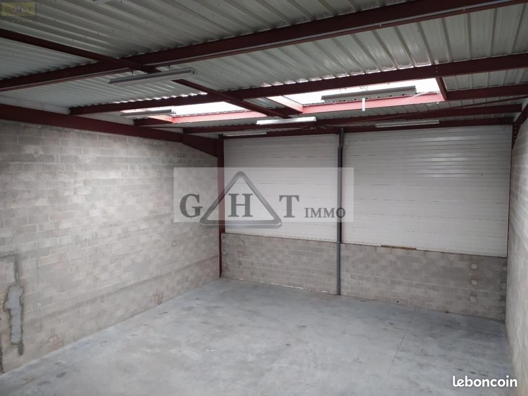 Local bureaux 240 m² - Bureaux & Commerces