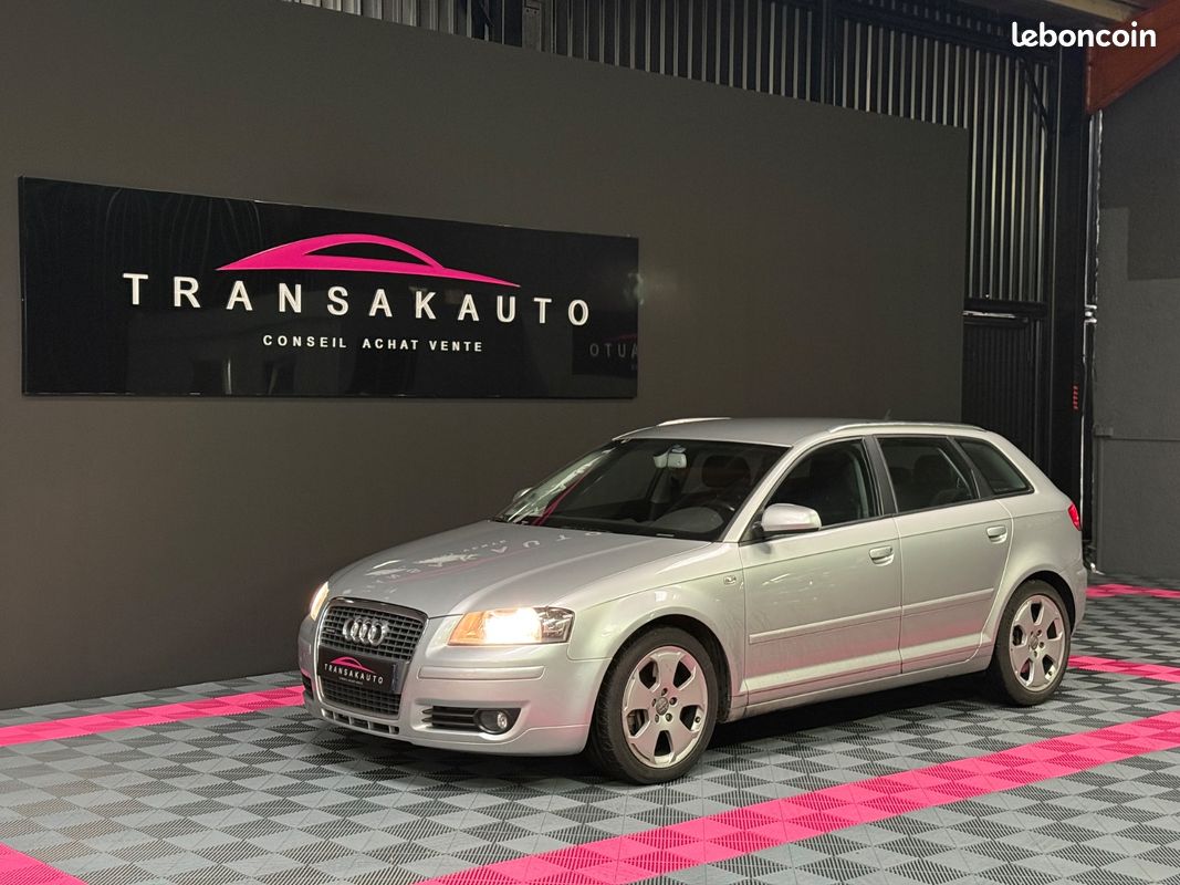 AUDI A3 SPORTBACK 3.2 VR6 Quattro Ambition Luxe S-Tronic - Voitures