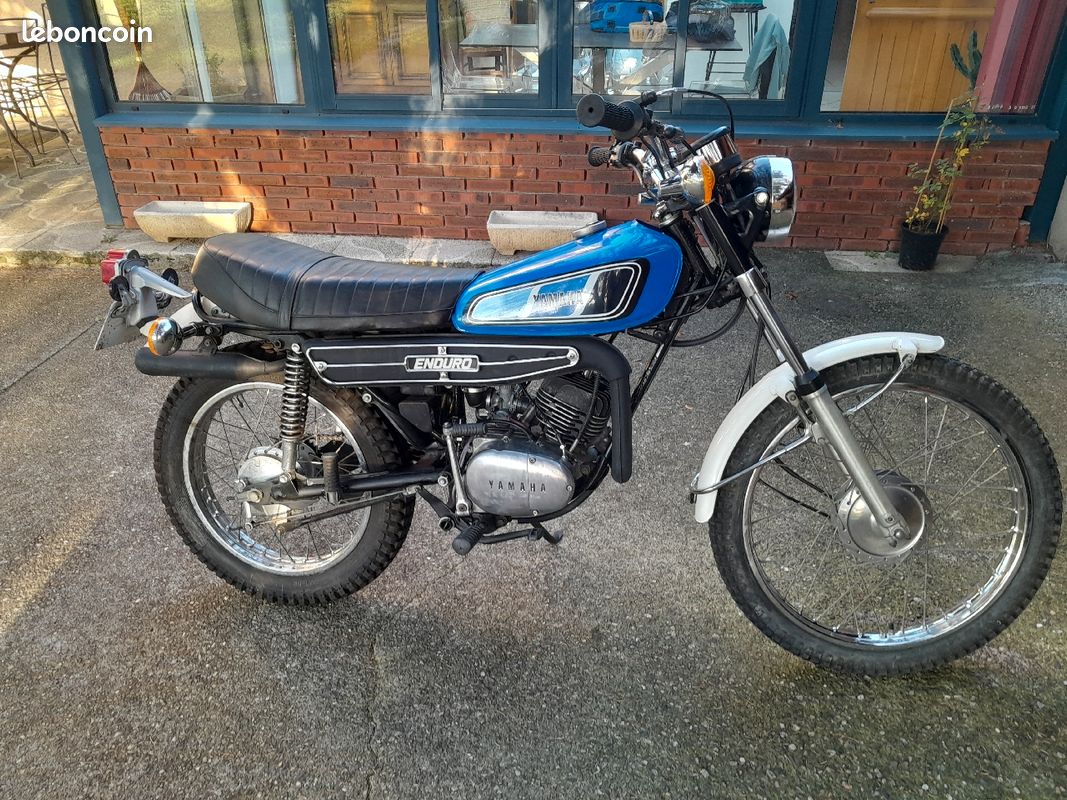 Yamaha dte at2 xs - Motos