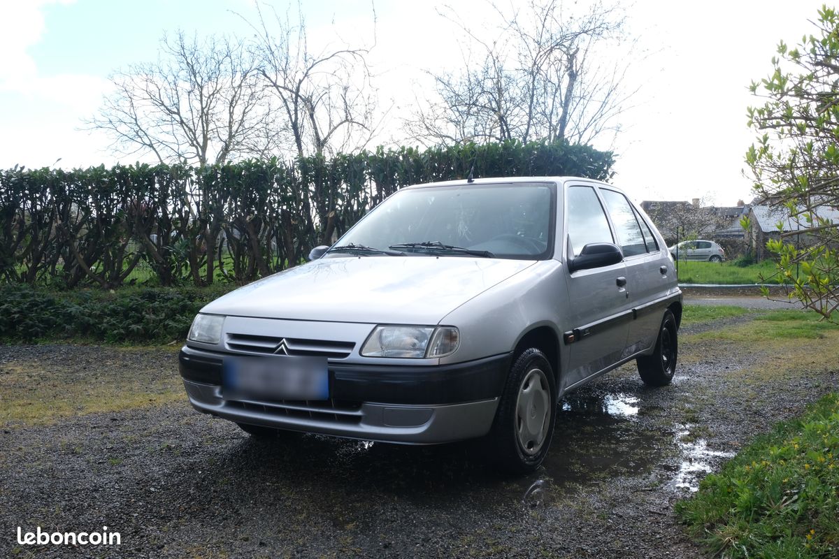 Citroën Saxo 1.1L 92000KM - Voitures