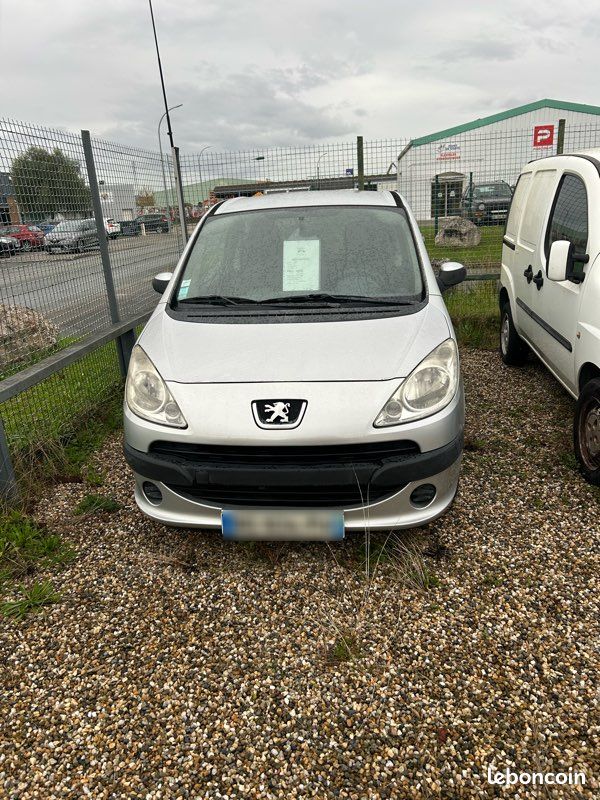 1007 essence 80000 kms - Voitures