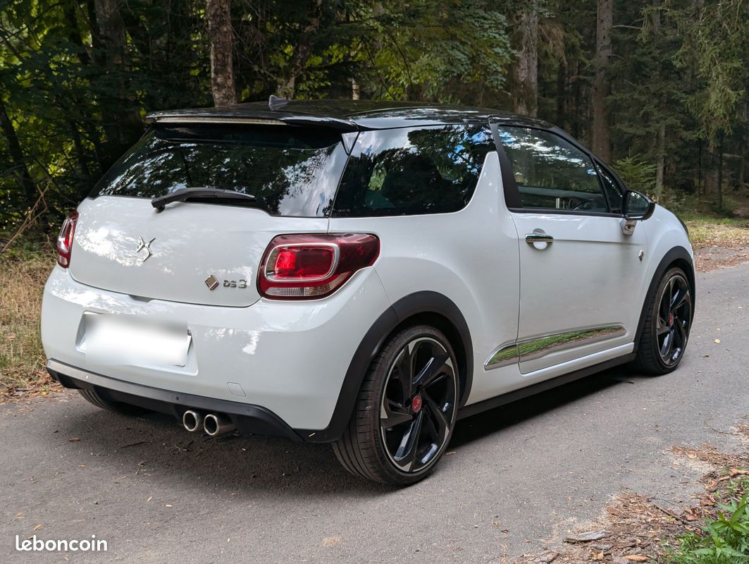 DS3 Performance THP 208 - Voitures