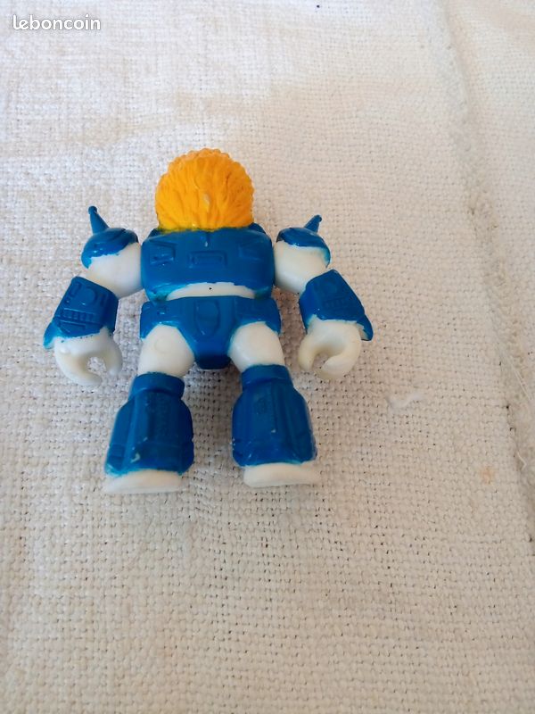 Dragonautes/ battle beast. Pirate lion ( No 1 de 1987 ) - Jeux & Jouets