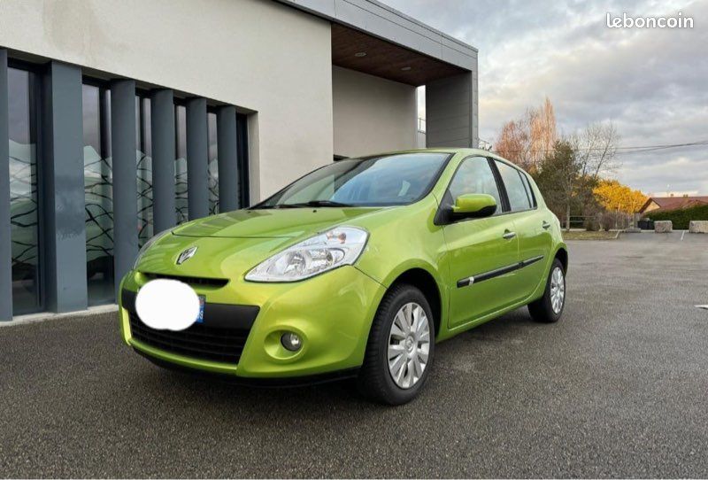 Renault clio 1.2 tce 100cv - Voitures