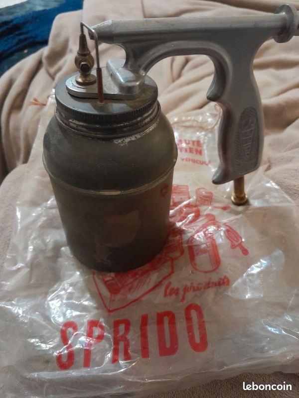 Ancien pistolet a peinture - Collection