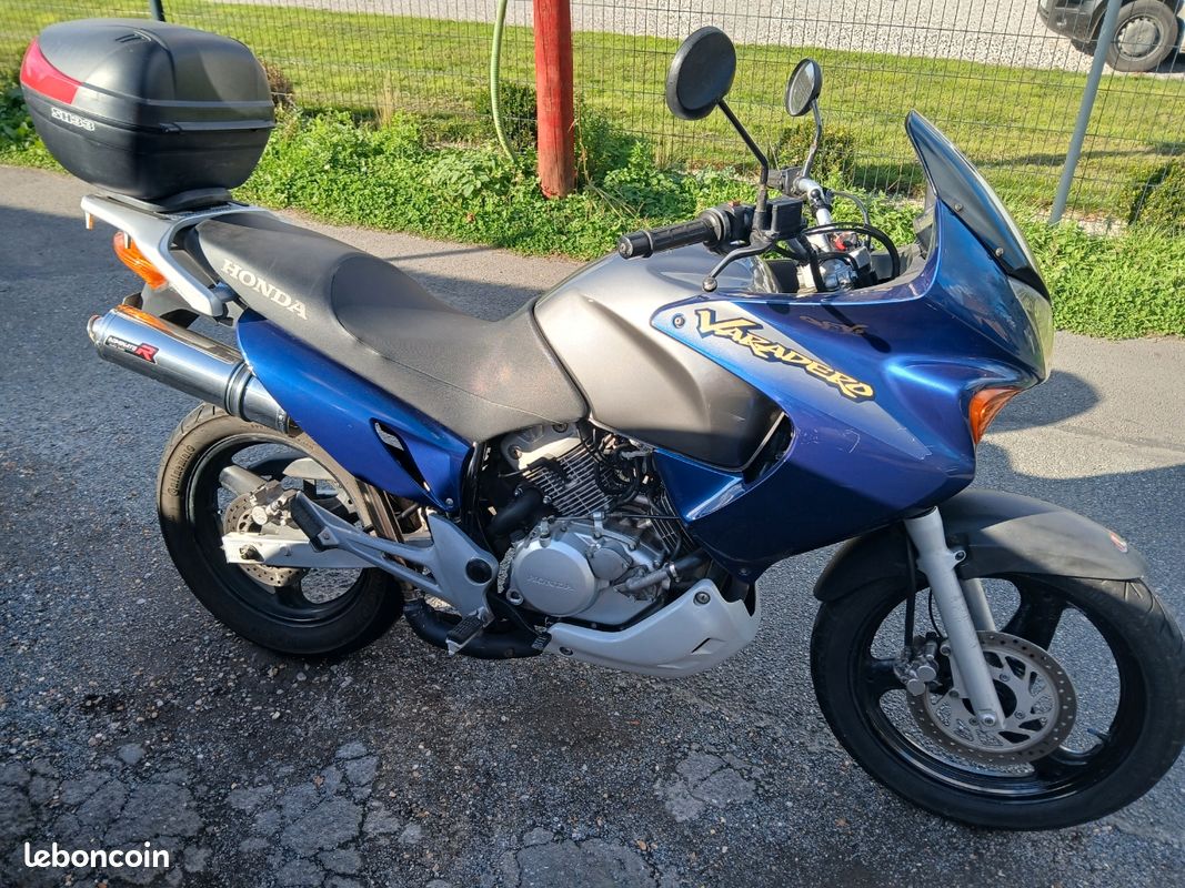 Honda varadero 125 cc - Motos