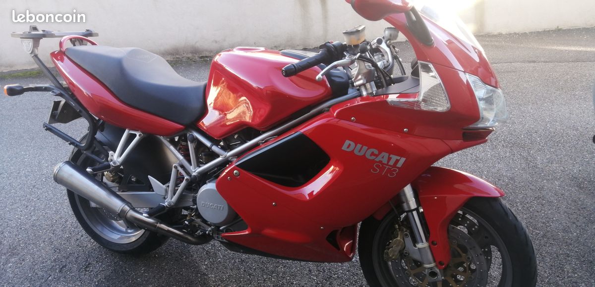 Ducati ST3 - Motos
