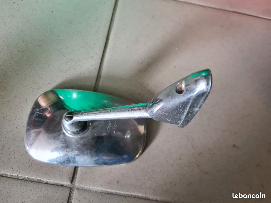 Rétro avec patte de fixation - Équipement auto