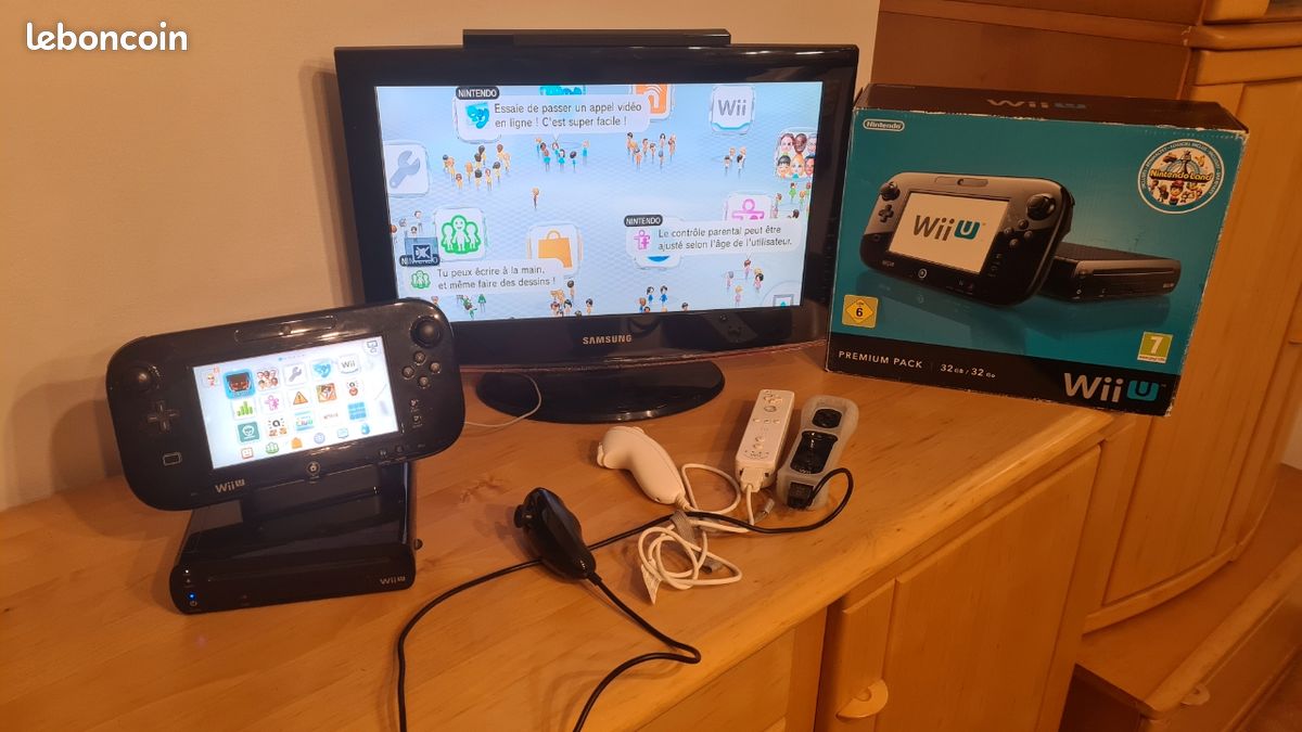 Console WII U avec 18 jeux - Consoles