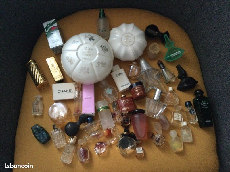 Boites et miniatures de parfum vides - Collection