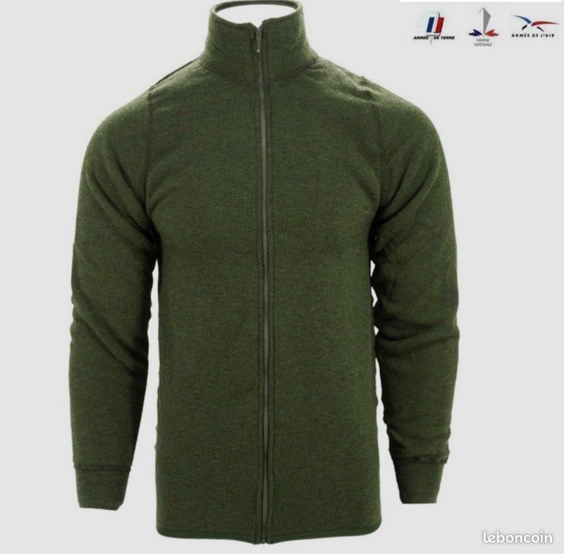 Vêtements militaires - Vêtements