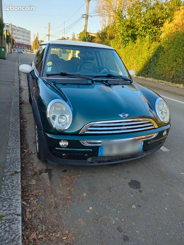 Mini Cooper 1.6 essence 115cv de 12/2004 - Voitures