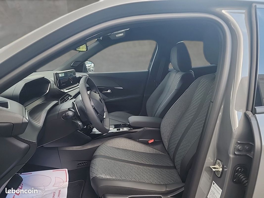 Peugeot 2008 HYBRIDE E-145 DCS6 ALLURE + PACK VISION SELENIUM GREY 389 ...