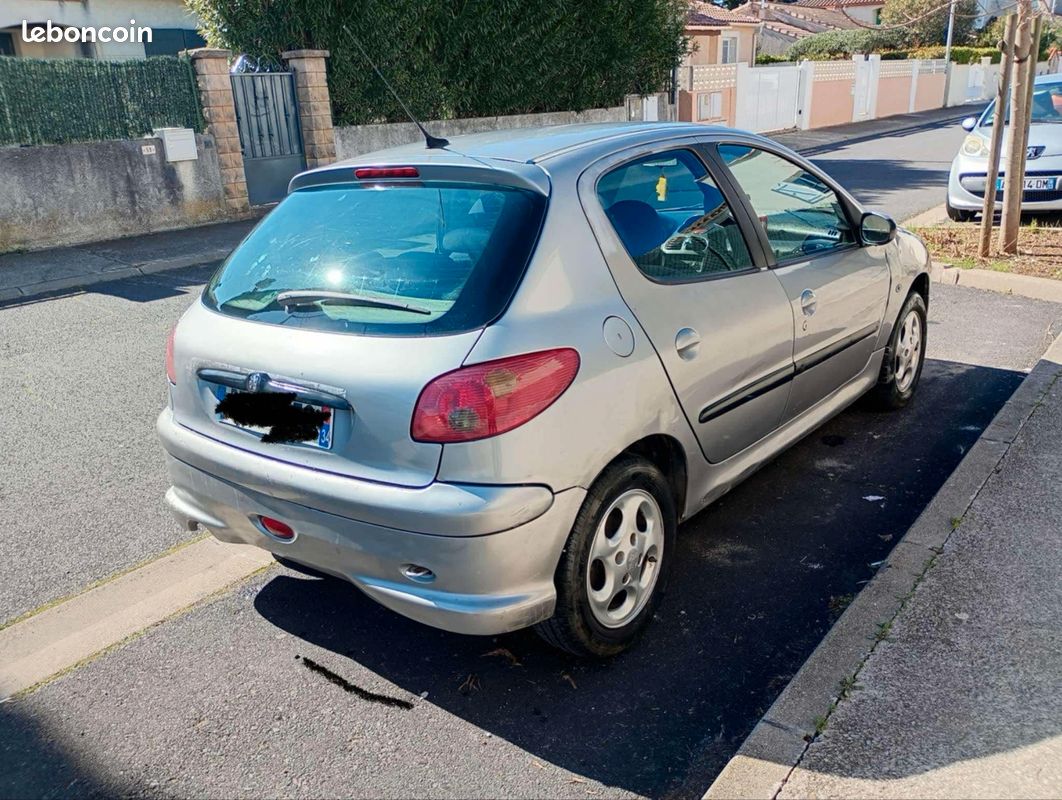 Peugeot 206 2.0 HDI 90cv - Voitures
