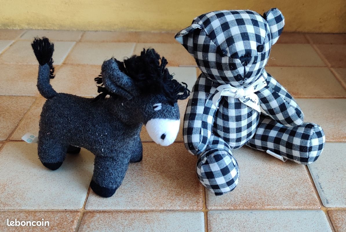 2 peluches : Agnès B et Sucre d'orge - Jeux & Jouets