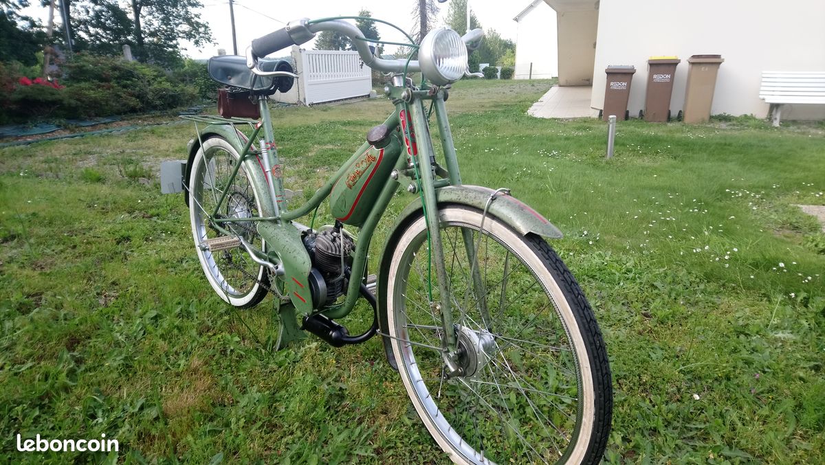 Cyclomoteur FAVOR - Motos